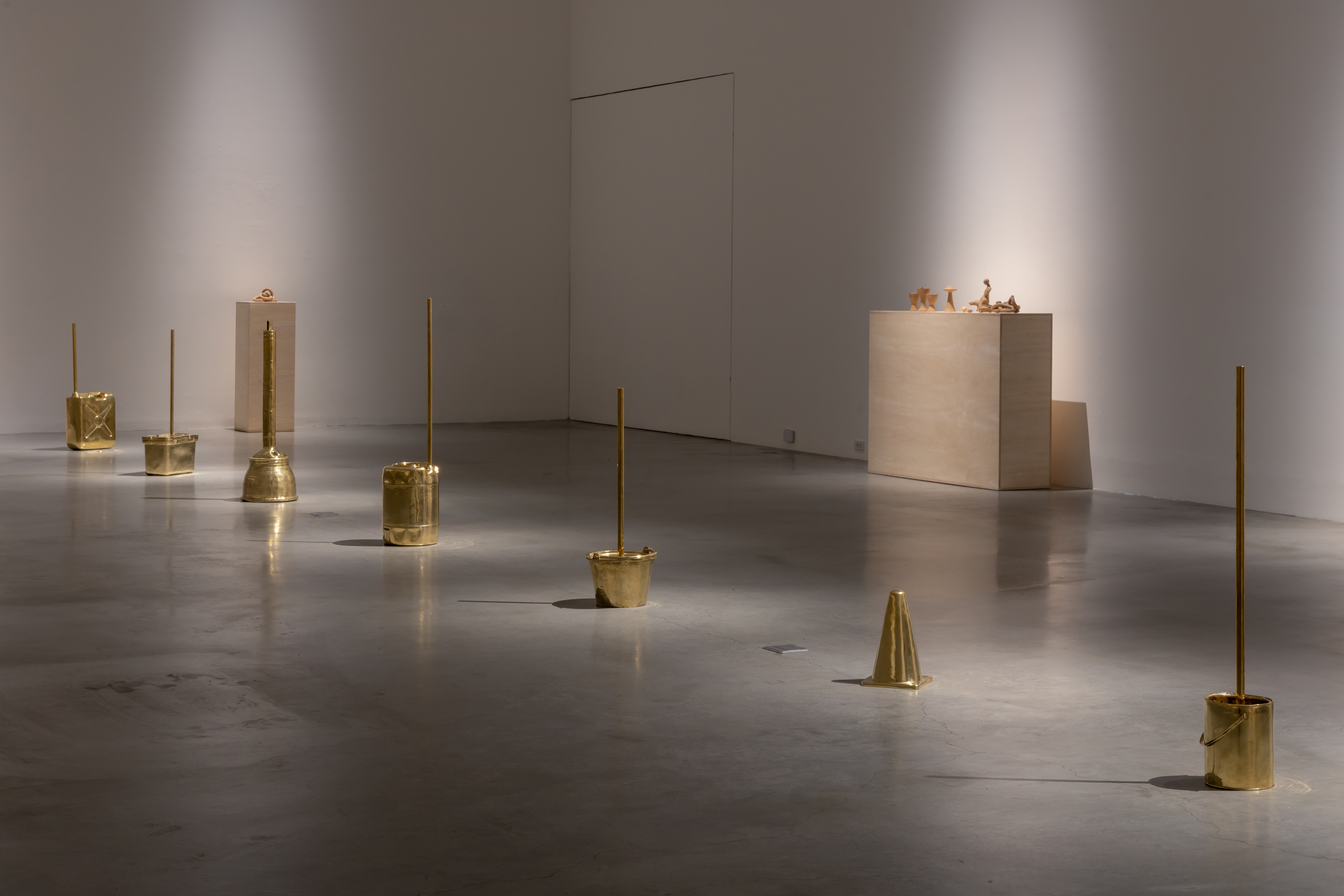 Dusadee Huntrakul Doubles Down on Looking | Ocula